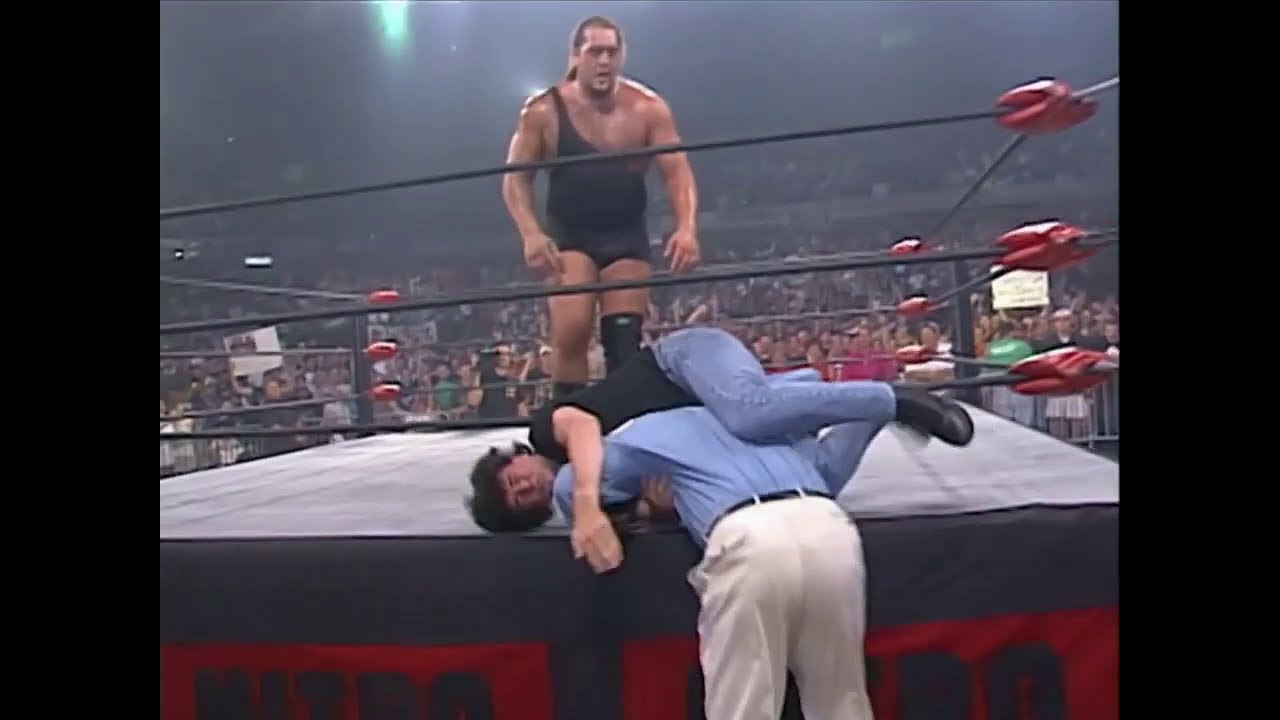 Larry Zbyszko Feeds Eric Bischoff to The Giant for Bullying WCW ...