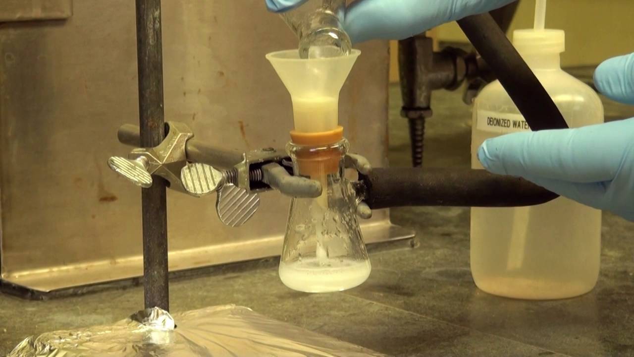Microscale Vacuum Filtration - YouTube