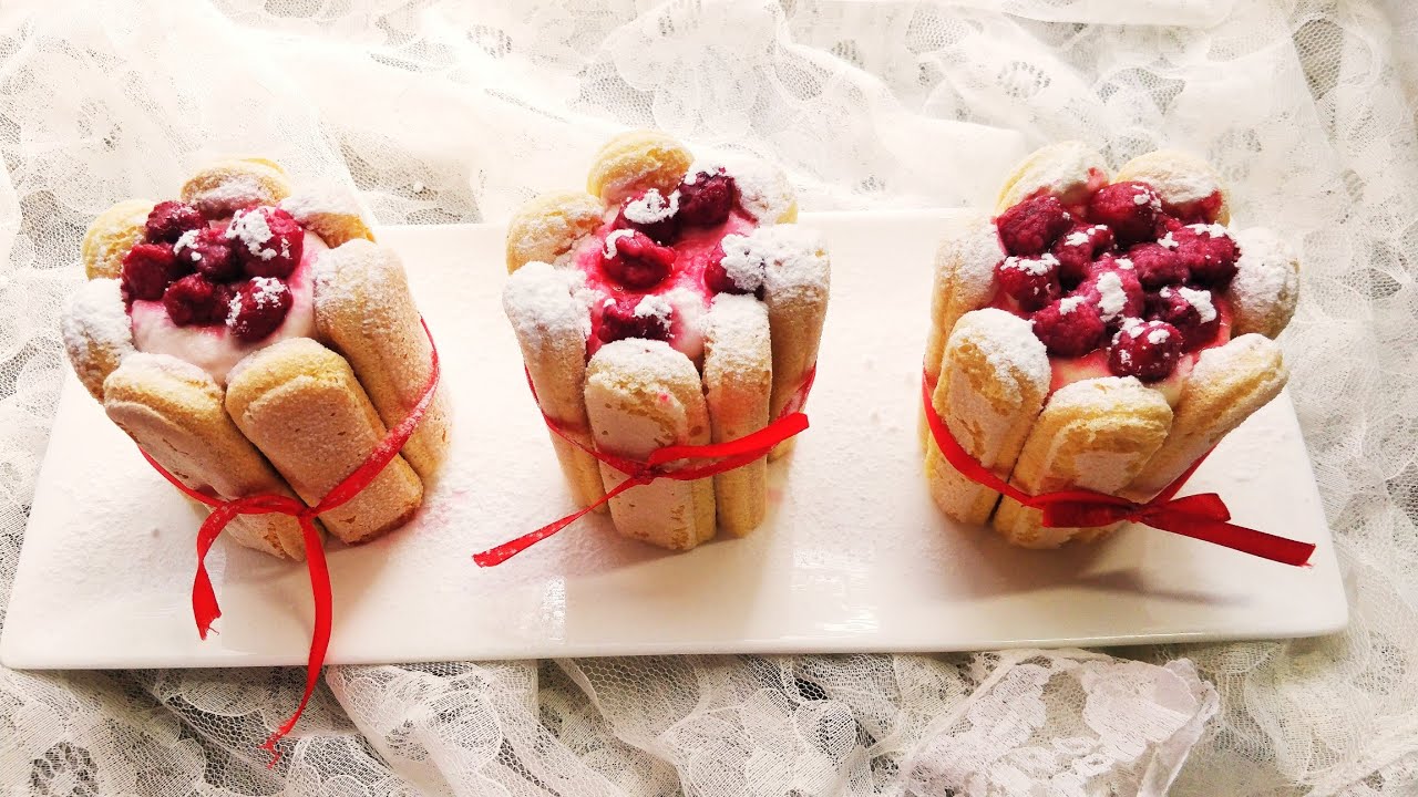 Mini charlotte cu fructe(rețetă ușoară)/Mini Charlotte with fruits(easy ...