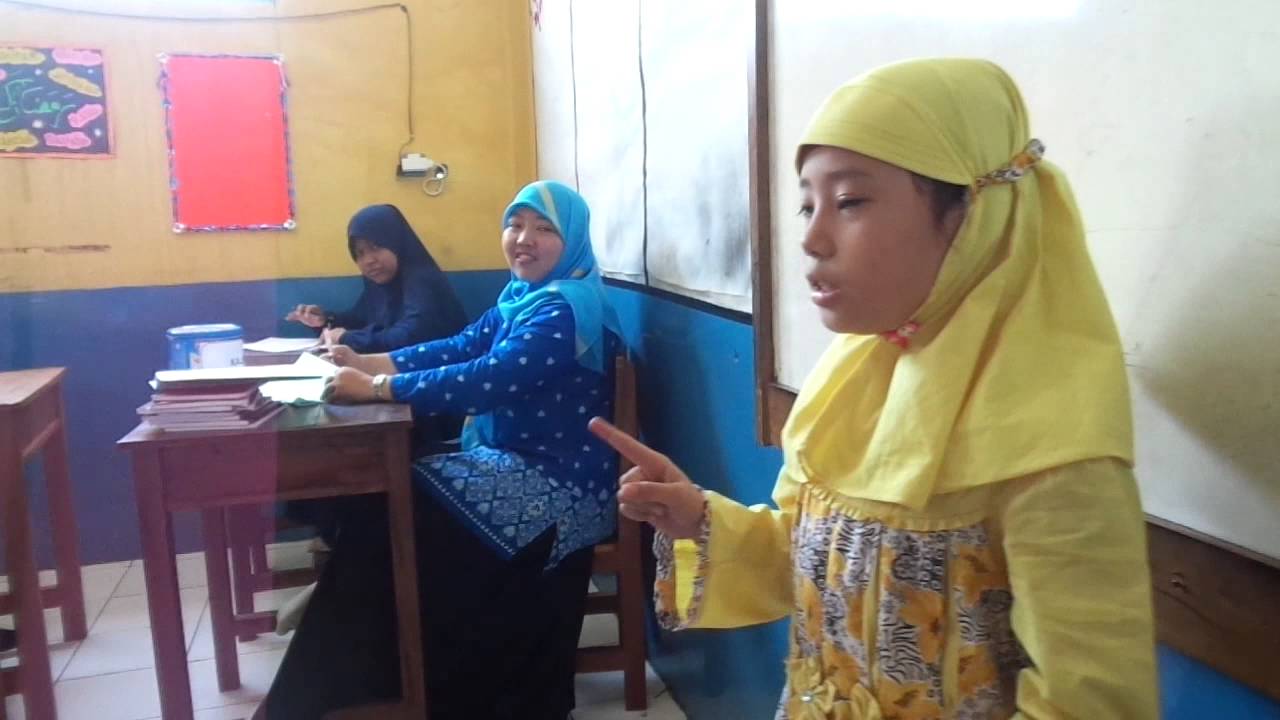 Siswa SDIT Ar Rahman bercerita tentang 17 an - YouTube