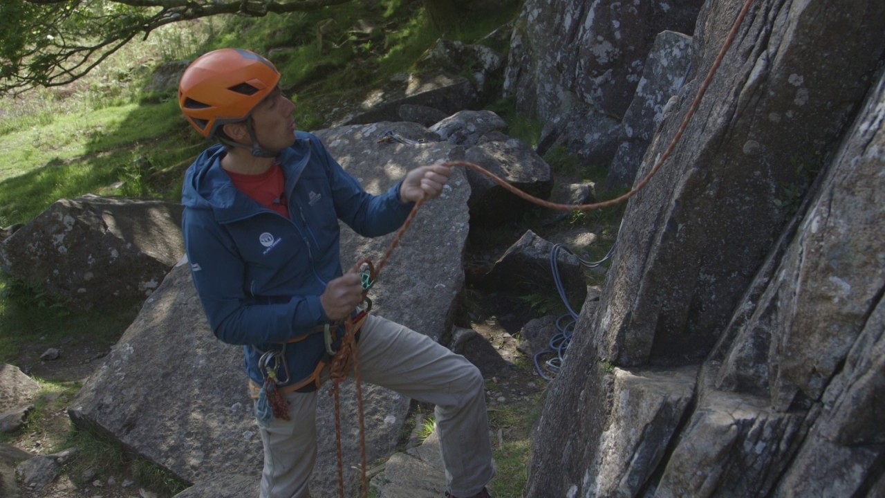 Lead Belaying - YouTube