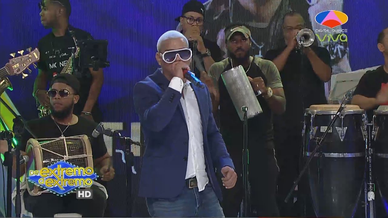 Tito Swing Gran Presentación En Vivo | De Extremo a Extremo - YouTube