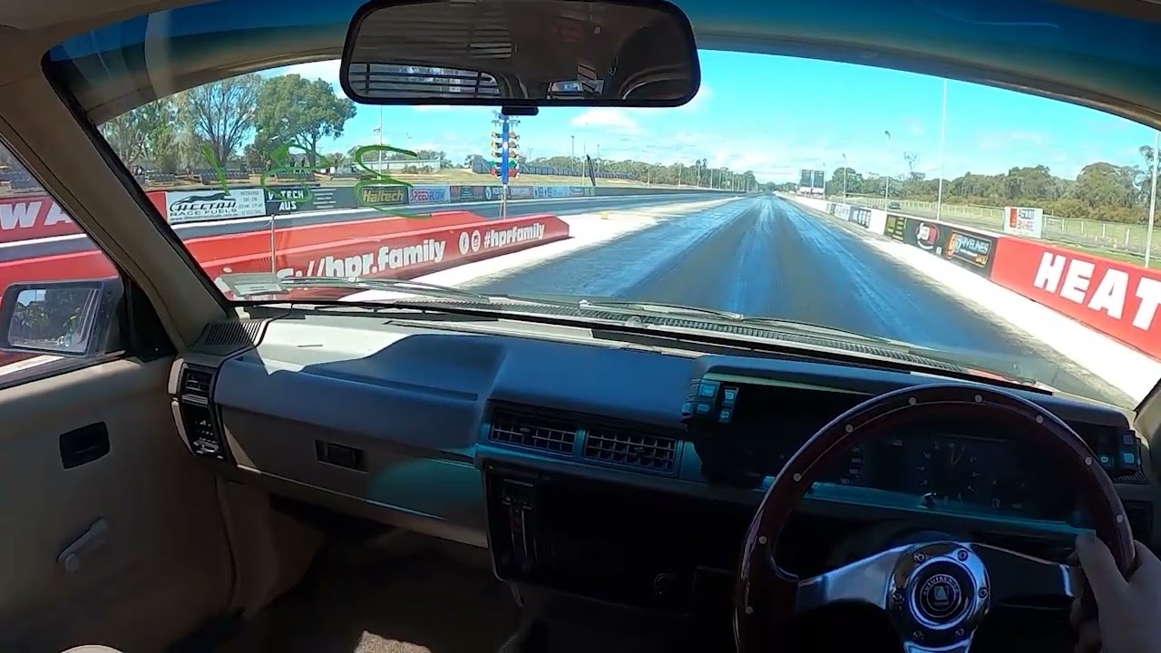 VL COMMODORE RB30 STOCK 1/4 MILE - YouTube