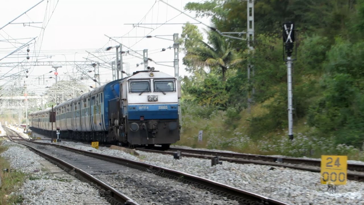 Imported WDP 4 (GT46PAC) hauls BASAVA Express - Indian Railways - YouTube
