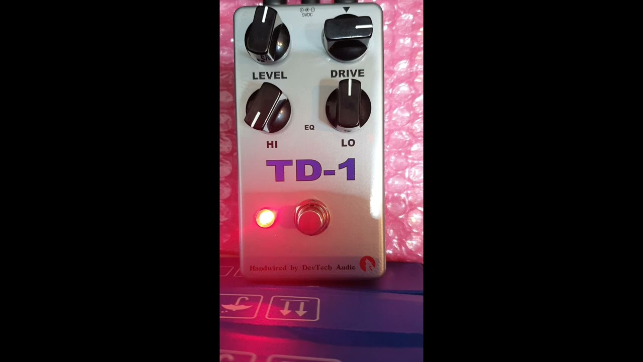 DevTech Audio TD1 DEMO - Tube Driver inspired - YouTube