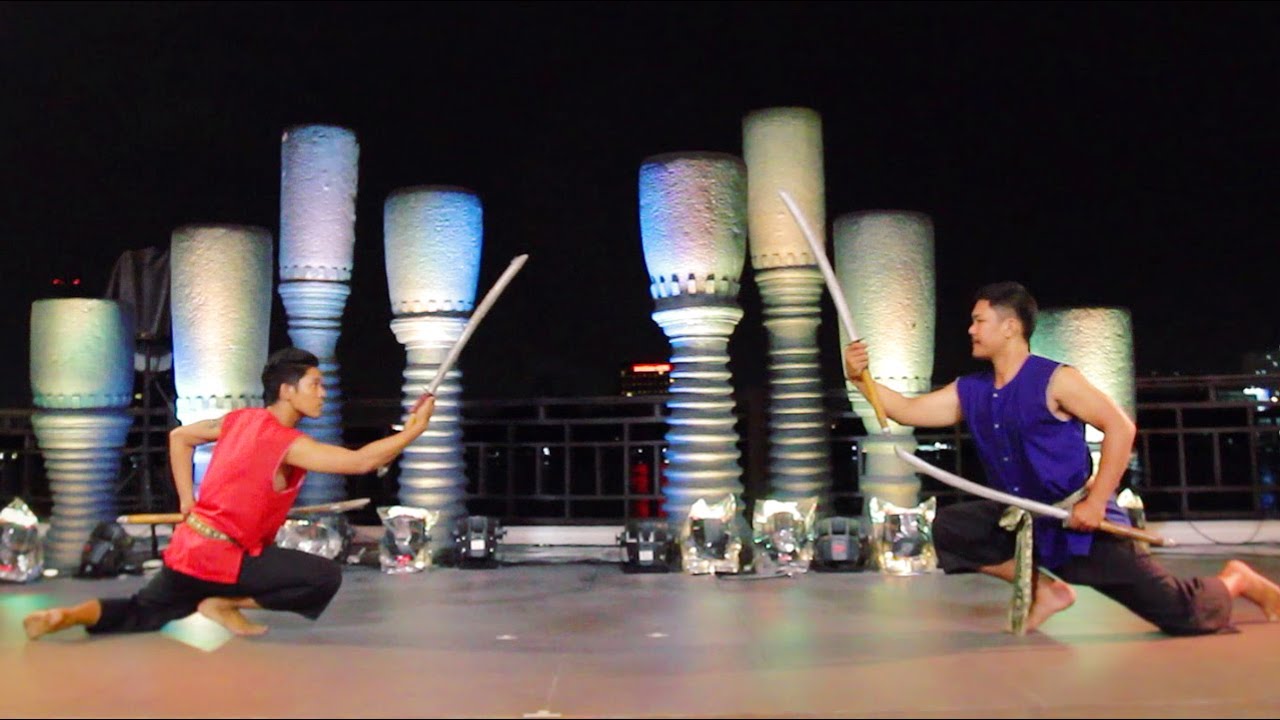 Amazing Thai sword (Krabi) dance - Thiland Culture Dance - YouTube