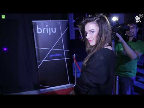 Natasza Urbańska - in leather high heels 2