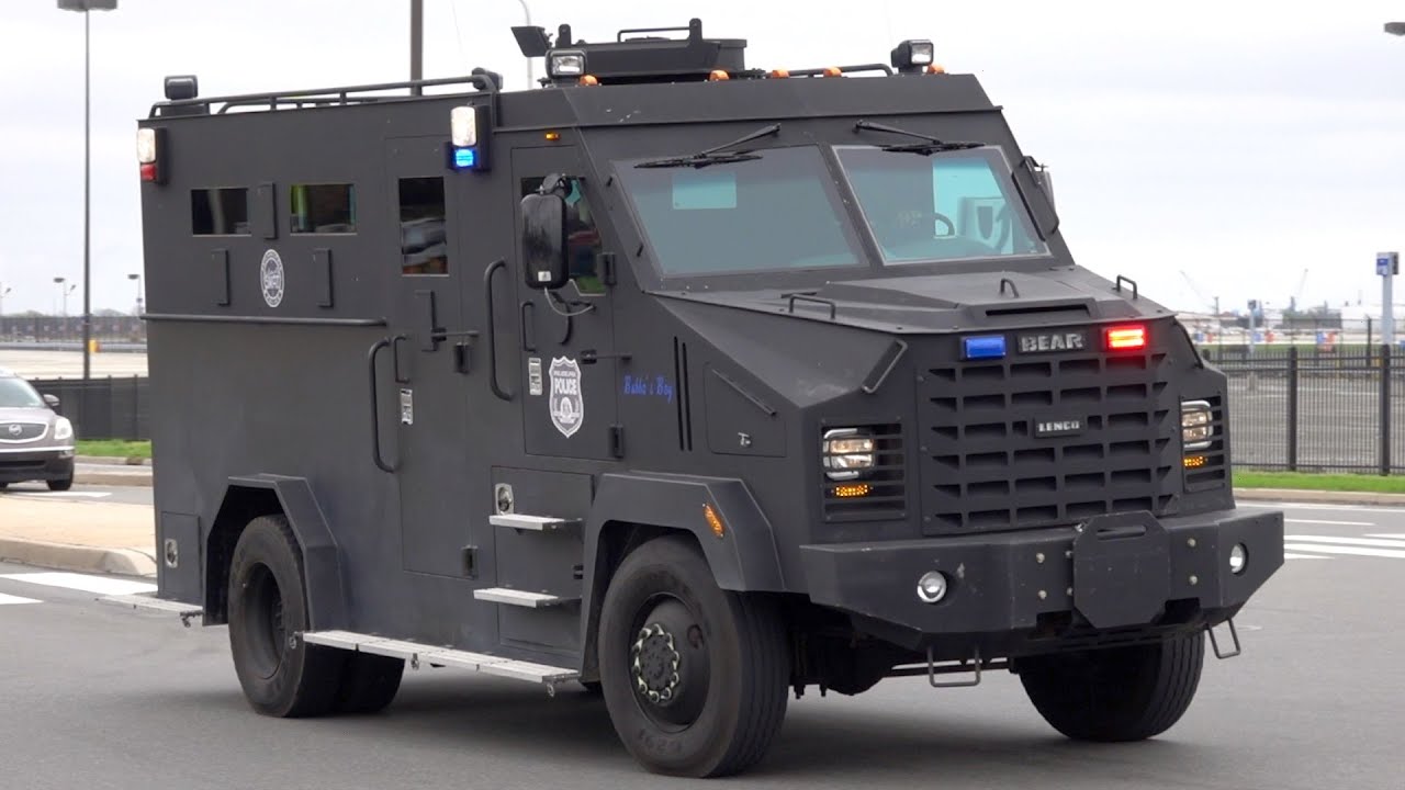 PPD Bubba's Boy Bearcat Responding - YouTube