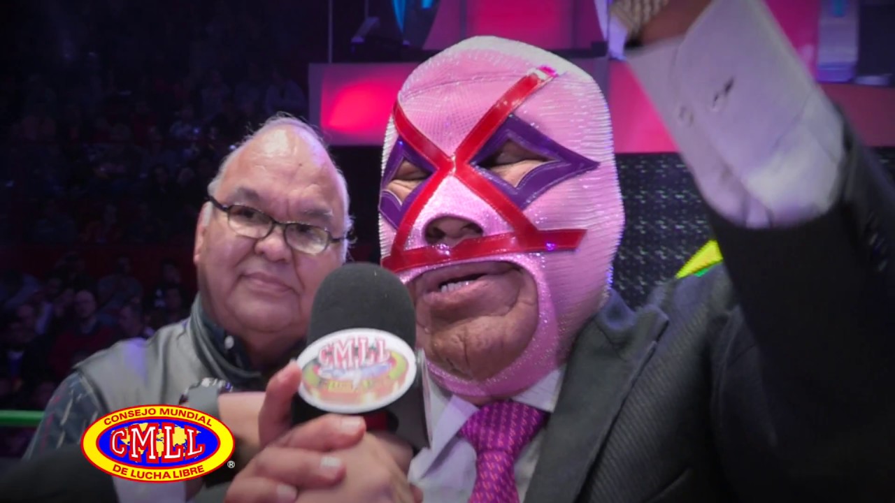 CMLL HOMENAJE AL VILLANO III 24 08 18 - YouTube