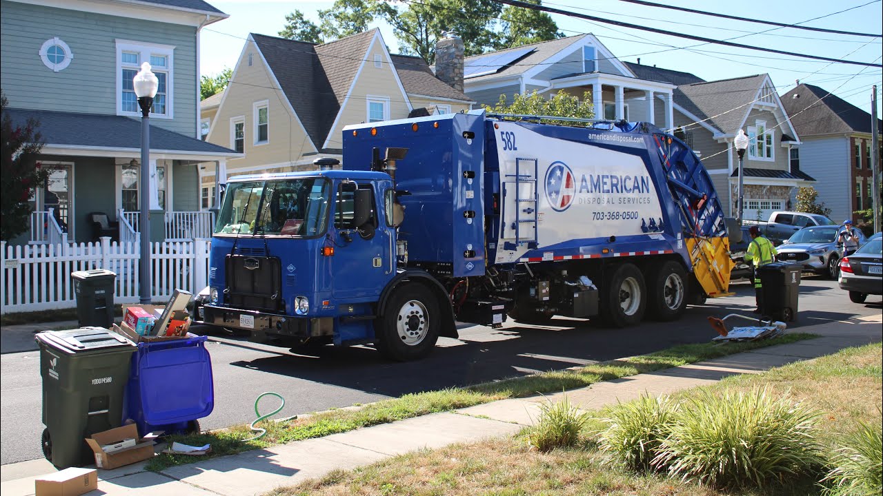 Fast American Crew Knocking Out Heavy Trash - YouTube