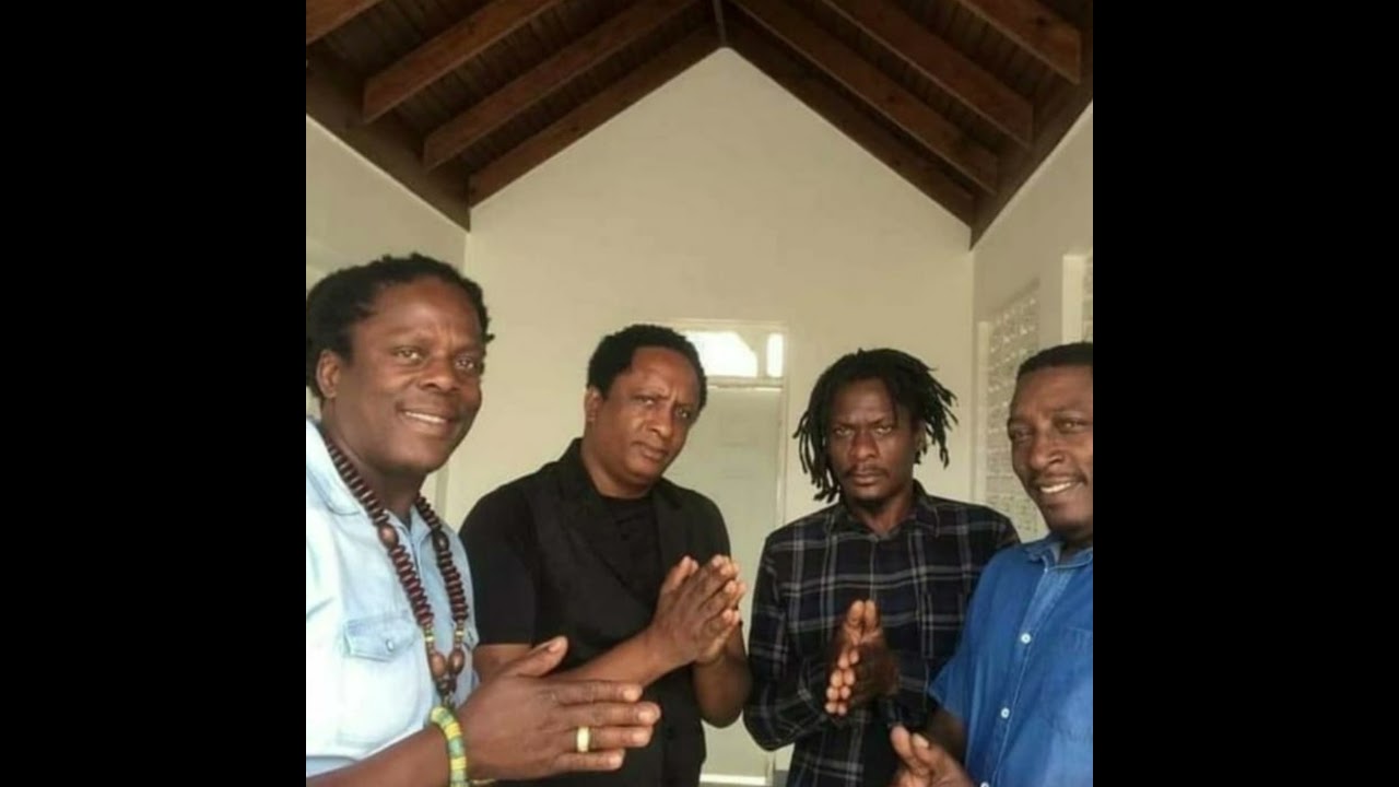 Bonner Brothers - Love Can Make It Happen - YouTube