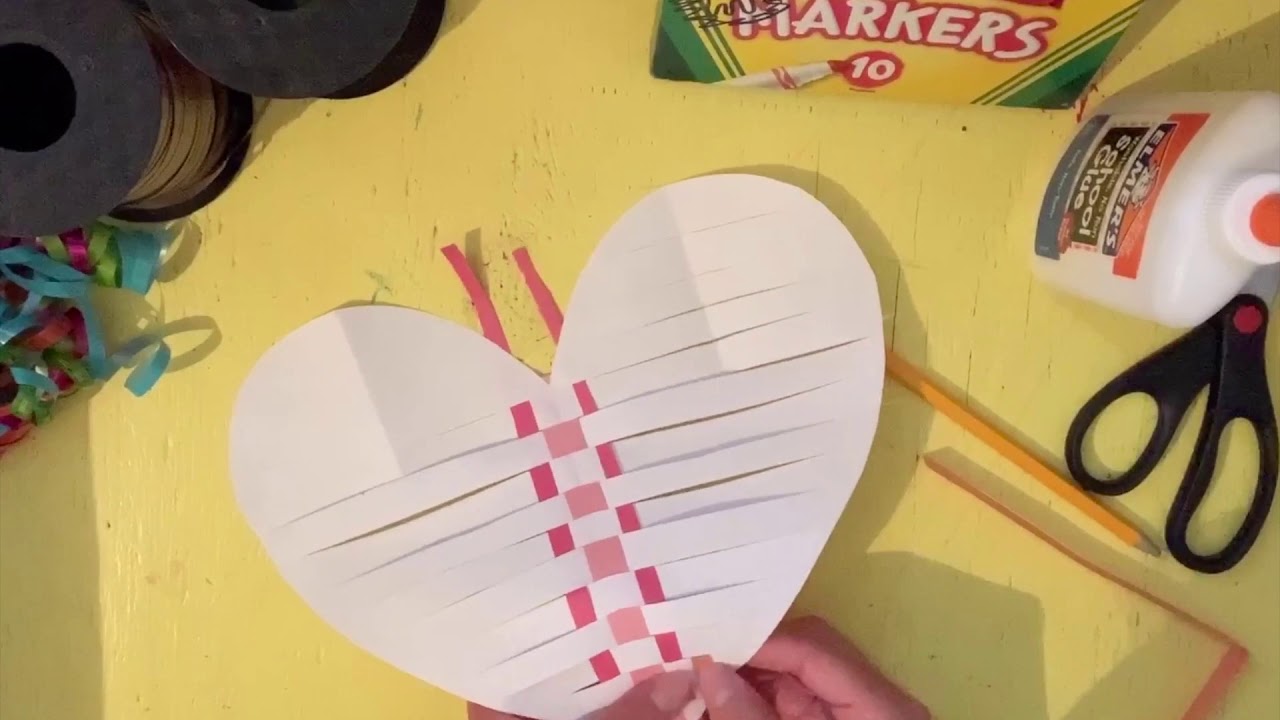 Paper Weaving Art (Heart Challenge) - YouTube