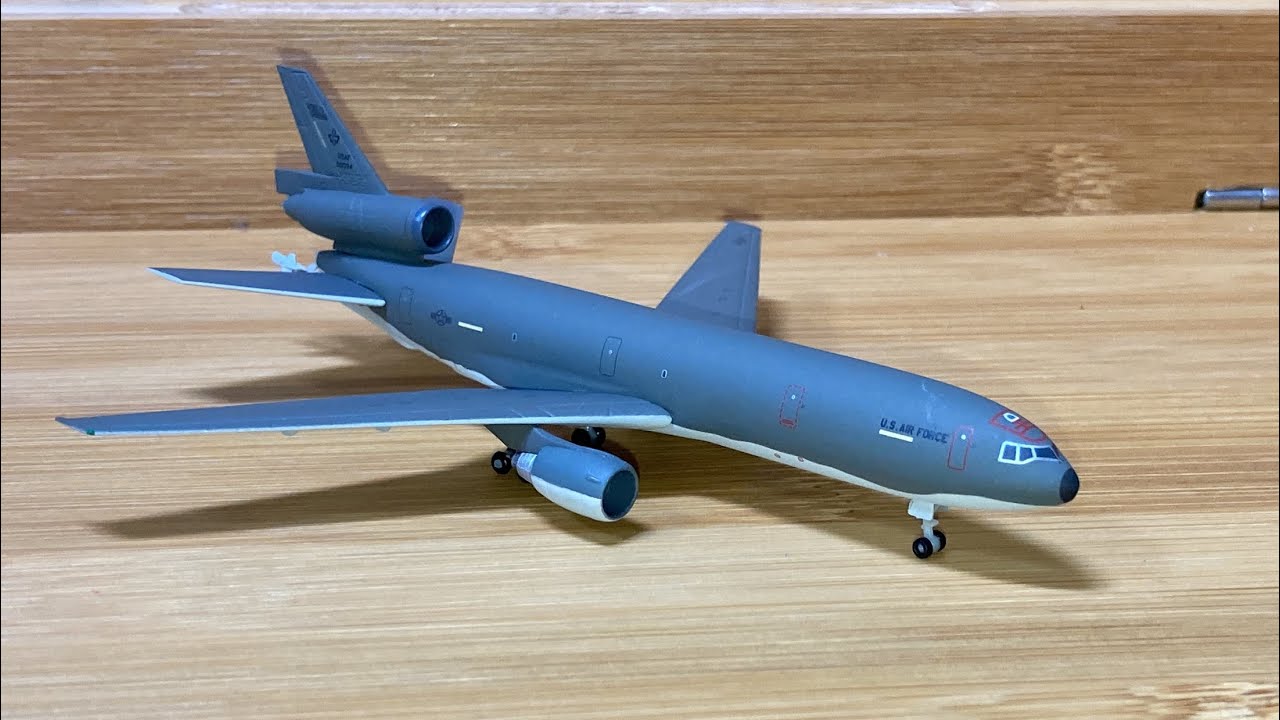 Unboxing USAF McDonnell Douglas KC-10 Extender 2nd BW Operation Desert ...