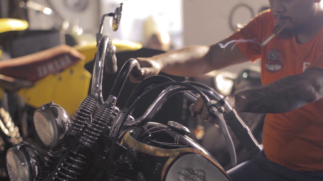 DRW GARAGE MOTORCYCLE WORKSHOP - YouTube