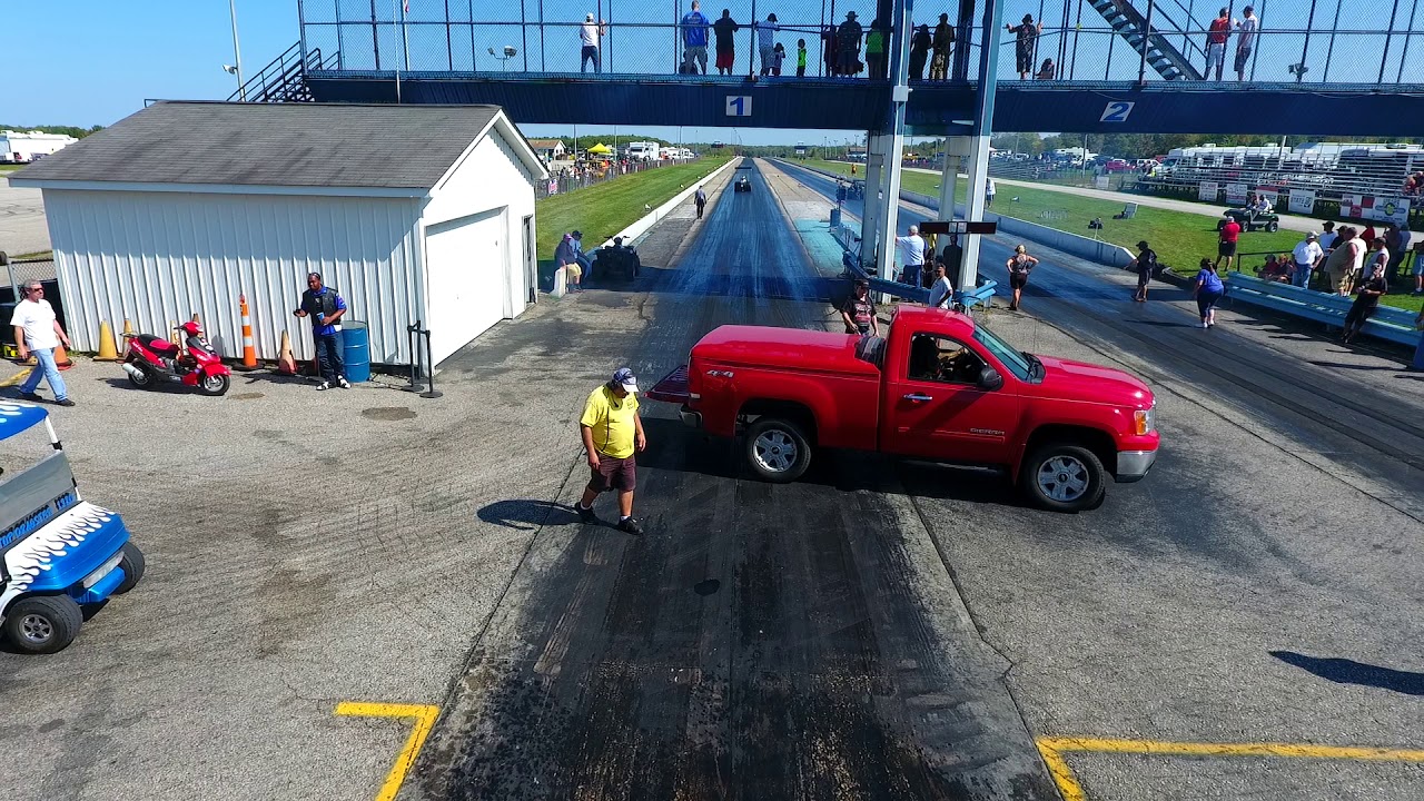 Thompson Dragway - YouTube