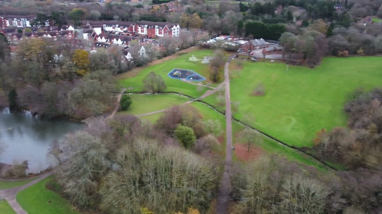 Manor Farm Park - YouTube