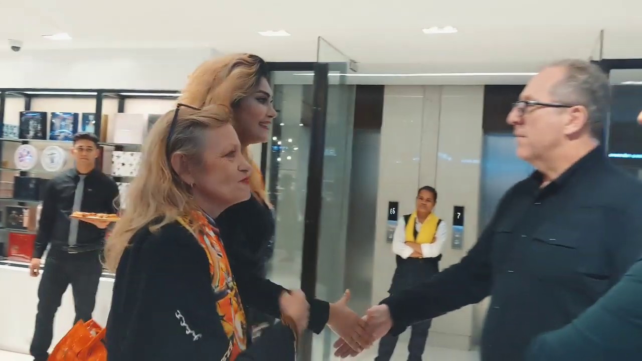 Grand Opening of Sundora Banani Outlet. - YouTube