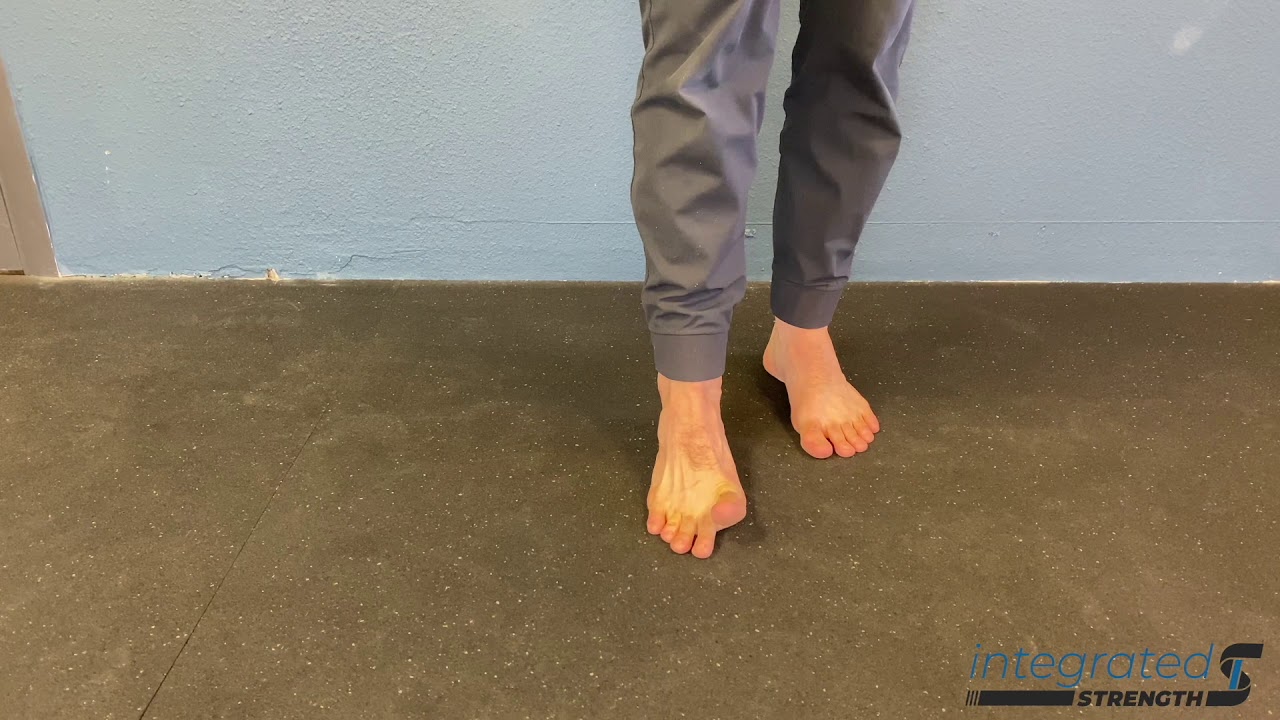 Toe Splaying / Digit Control - YouTube