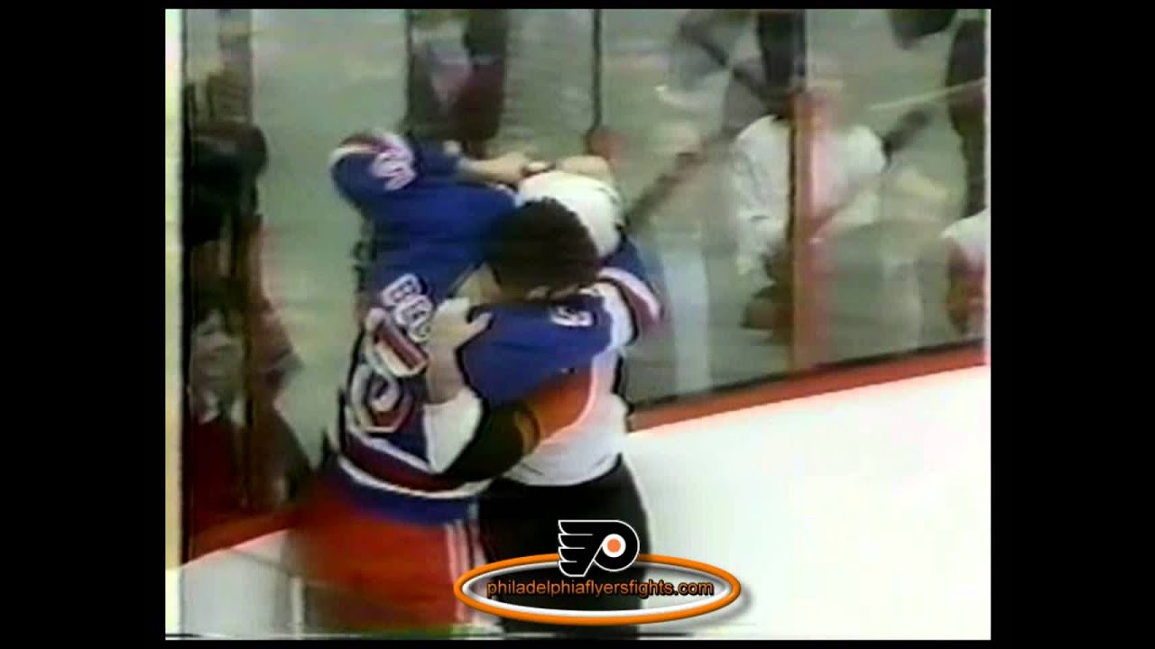 Apr 11, 1985 Barry Beck vs Rick Tocchet New York Rangers vs ...