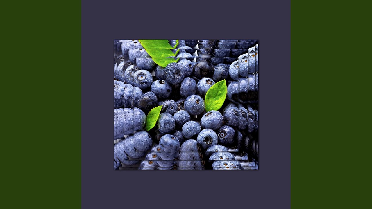 Beatboxing Blueberry (Baka) - YouTube