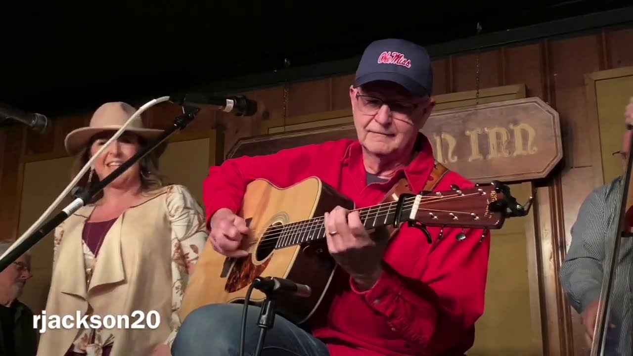C’est La Vie: Carl Jackson and Val Storey at the Station Inn - YouTube