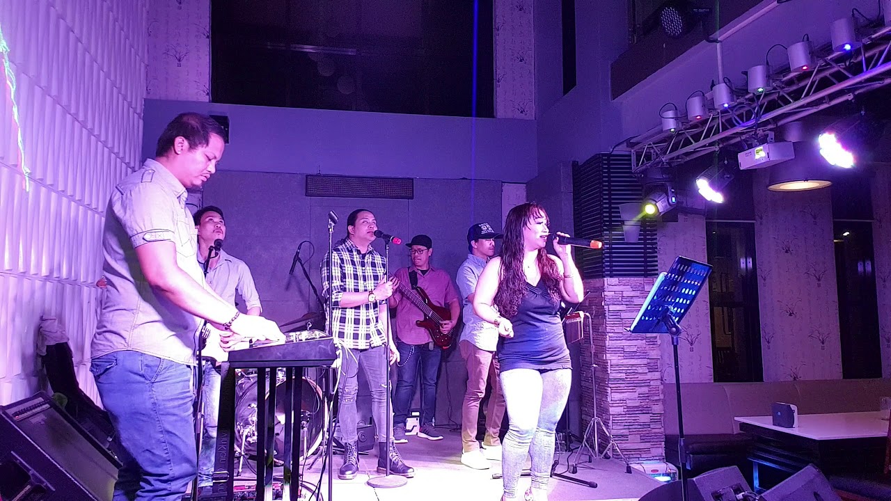 Sincerely | Episode 2 Band | Session Bar and Bistro - YouTube