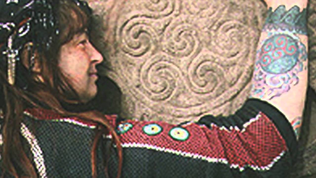 Pat Fish, artist interview, tattoo artist, the beauty project community ...