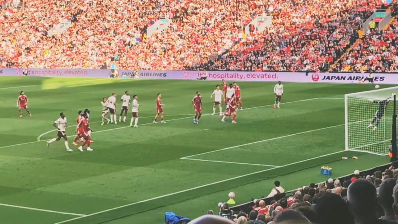 Szoboszlai scores a stunning free kick winner vs Arsenal!! 🔴 Slow motion replay - YouTube