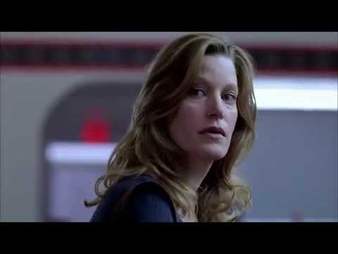 Walter White beats up bully for making fun of his son season 1 episode 1 #breakingbad #walterwhite 