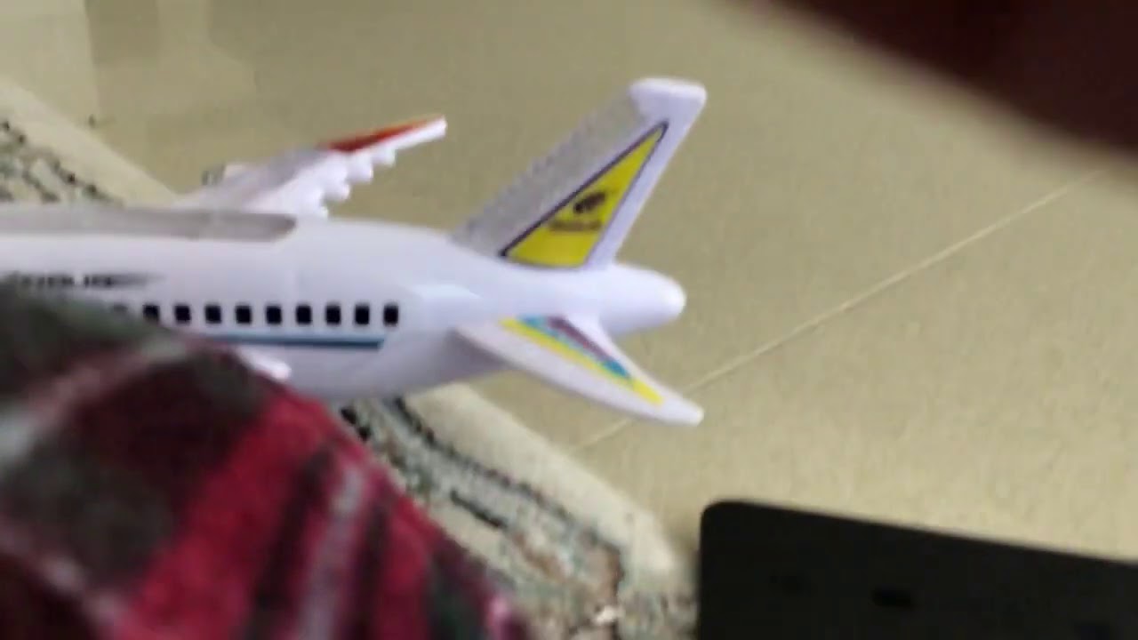 Mini airbus unboxing - YouTube