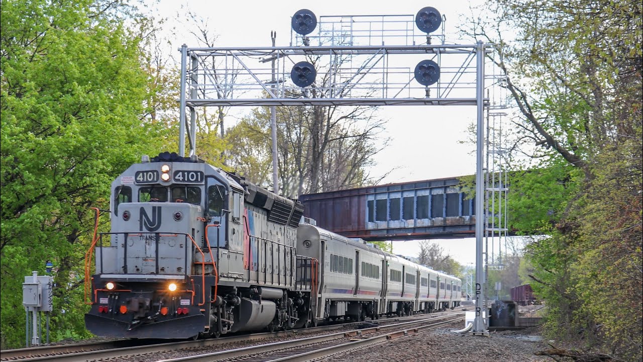NJT- 4101 on Train 1725 at Hawthorne! - YouTube