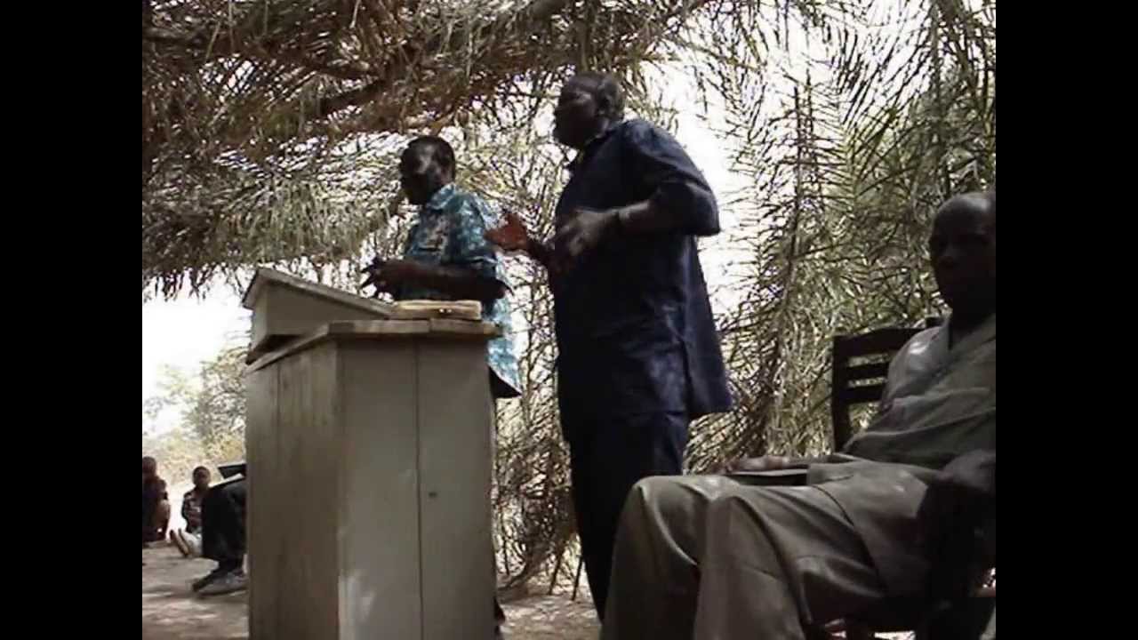 Bible teaching among the Loron, Ivory Coast - YouTube