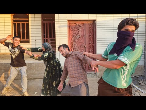 😱 Mohammad Wants His Money! Uninvited Entry and a Fierce Fight with Hossein! 🔥