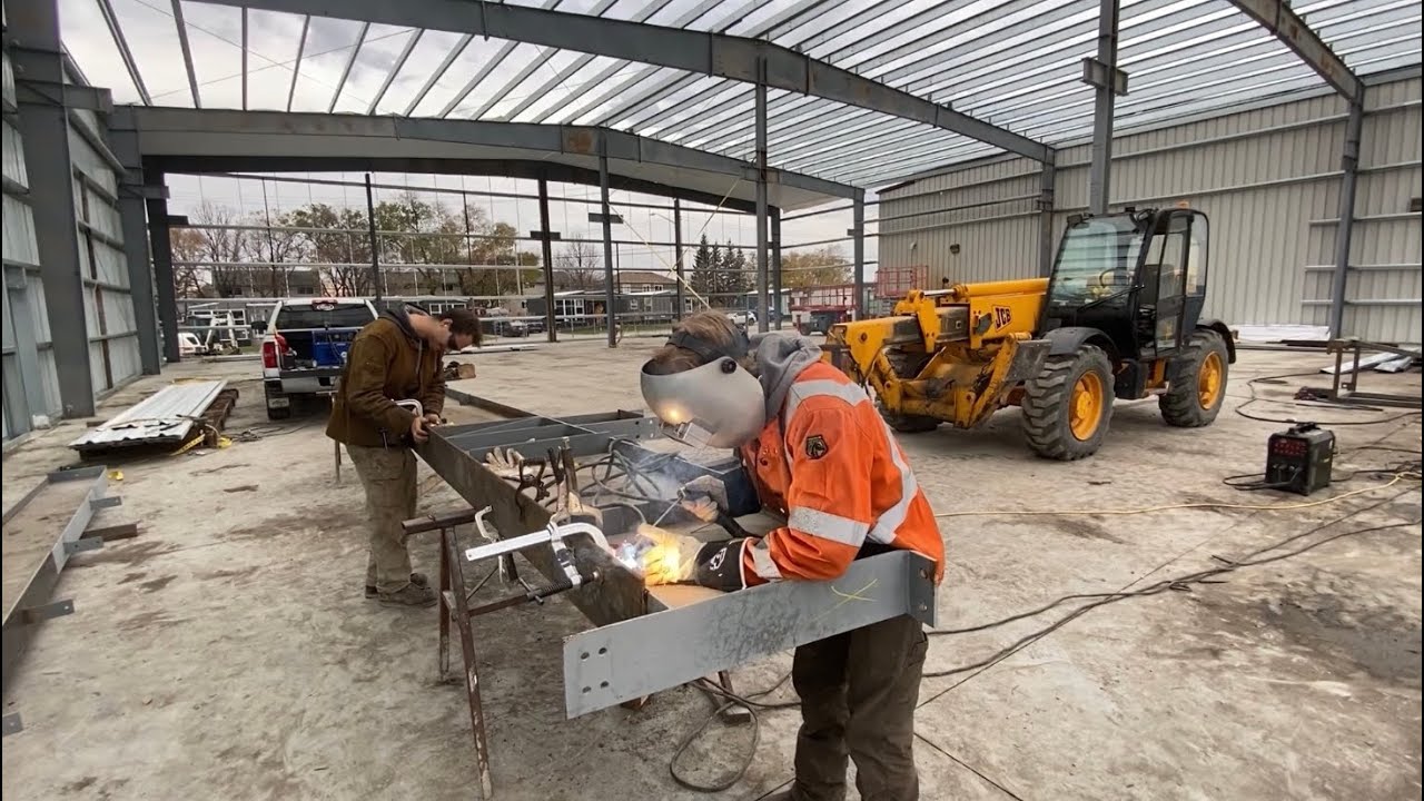 Structural welding - YouTube