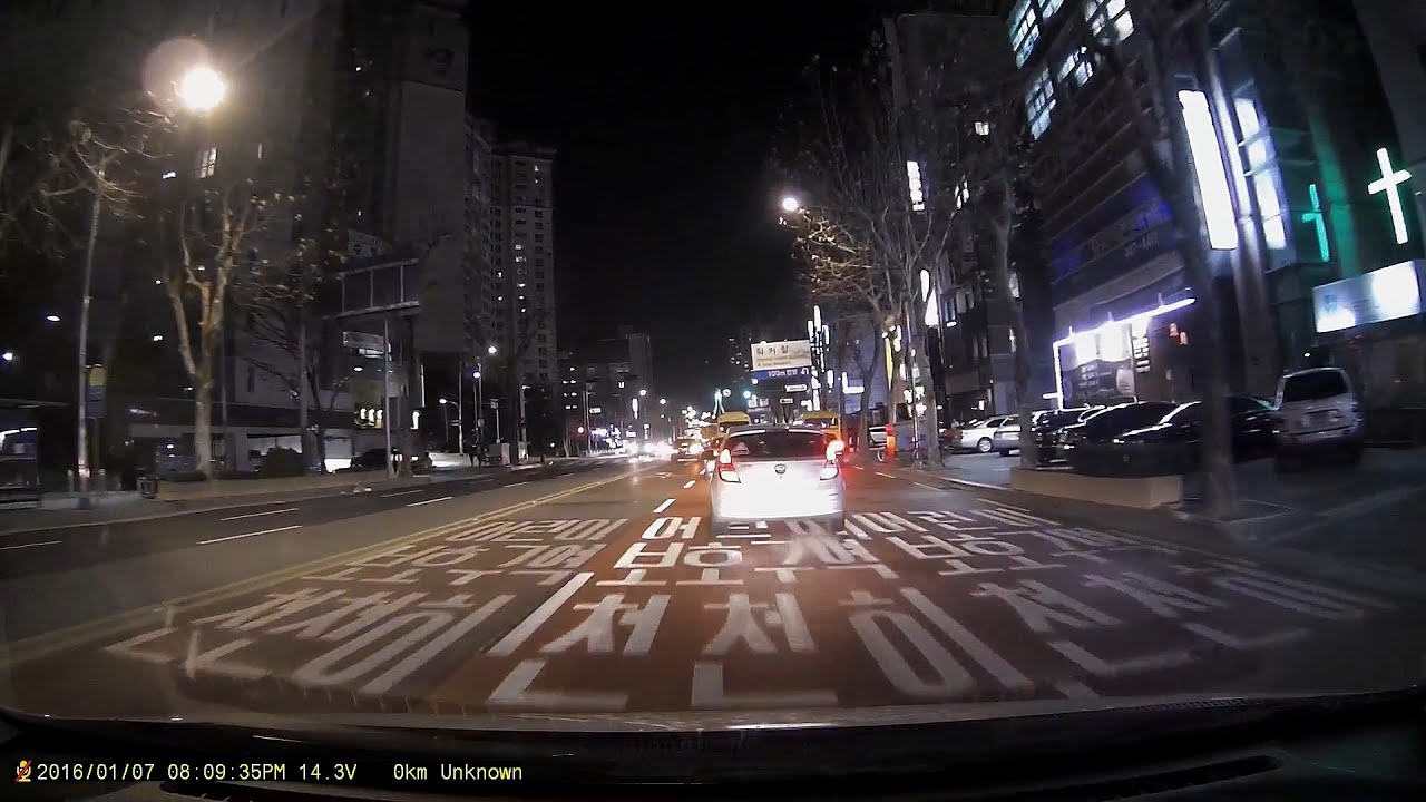 IROAD T10 DashCam [Front/Night] Full HD - 2 - YouTube