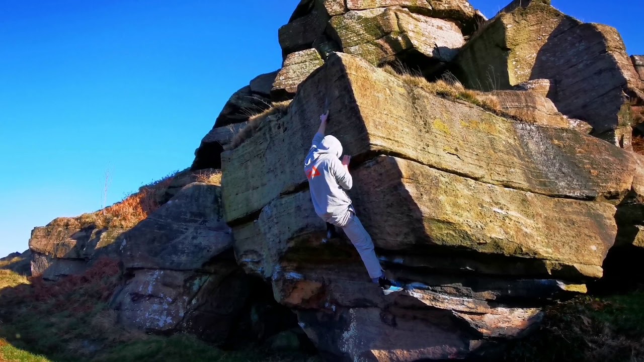 Cratcliffe Clifftop Boulders - YouTube