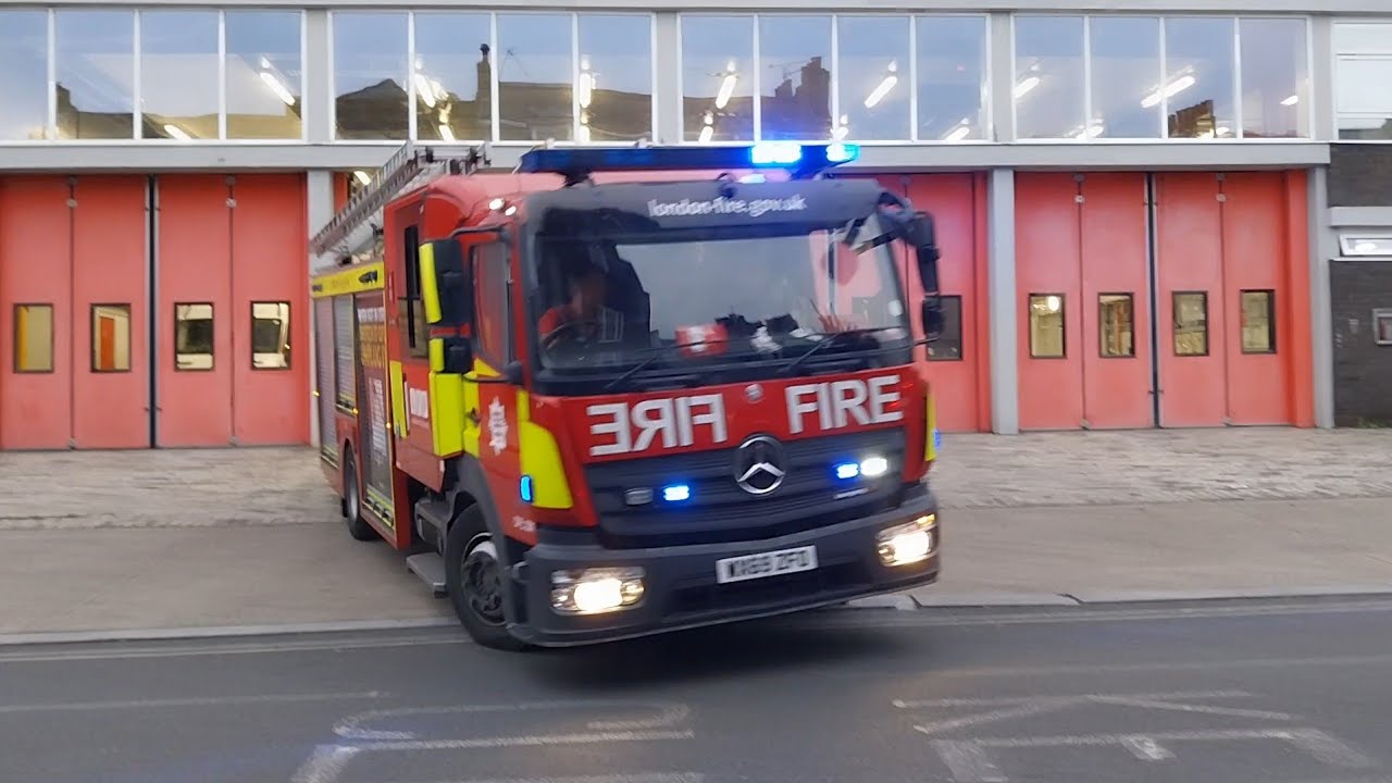 London fire brigade H211 Mercedes Pump Ladder turnout at Clapham fire ...