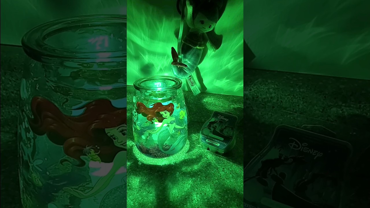 Disney The Little Mermaid Scentsy Warmer + Green Light Bulb ...
