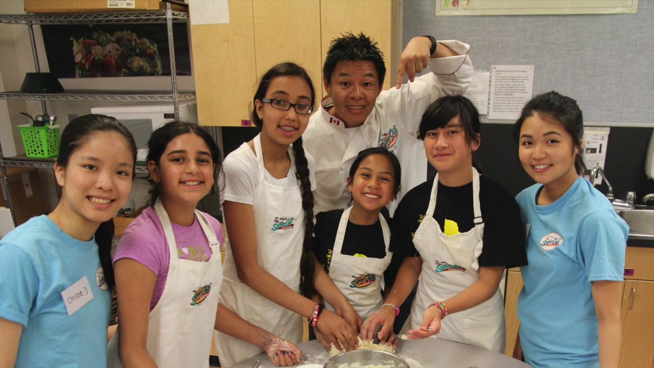 SuperChefs Cookery for Kids July 4-7 @ QE 2017 - YouTube