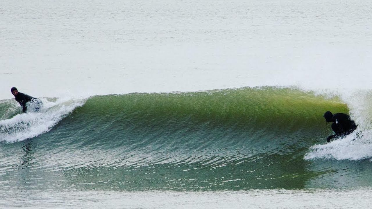 ON COMMENTE NOS FIGURES DE SURF ! - YouTube