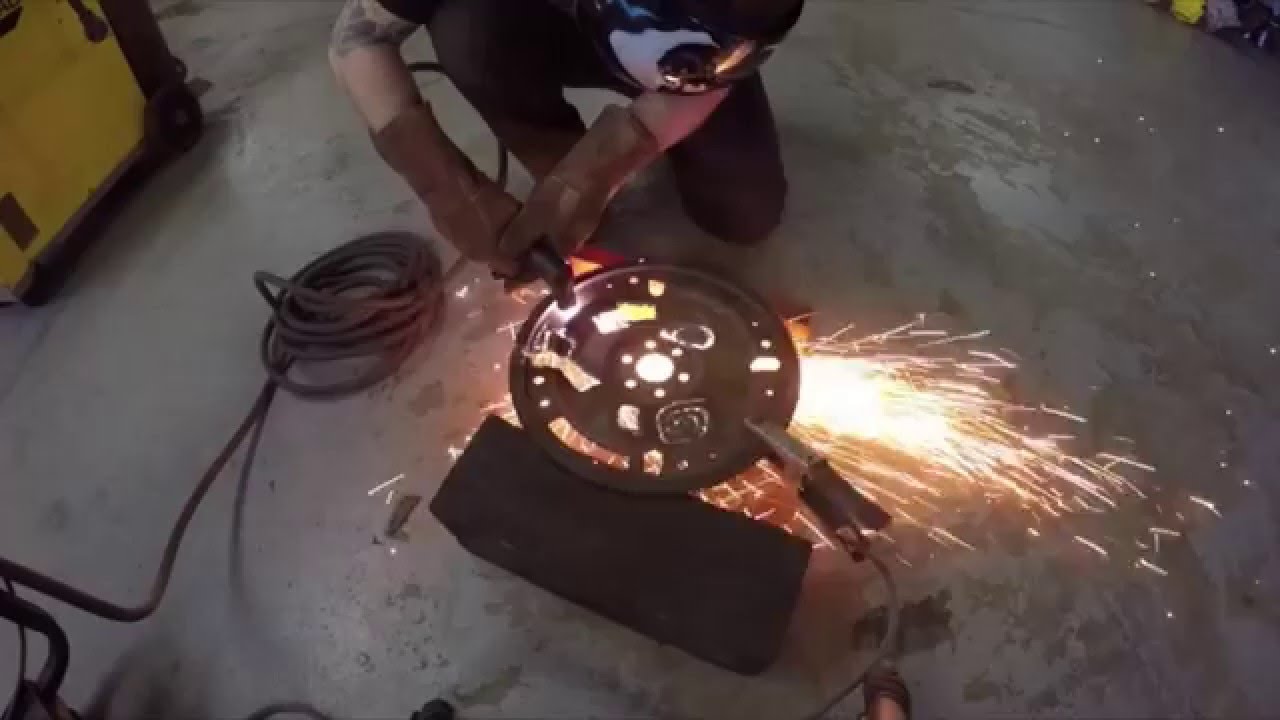 Plasma Cutting for the first time - YouTube
