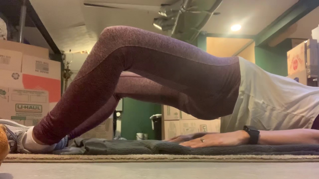 Frog Stance Glute Bridge - YouTube