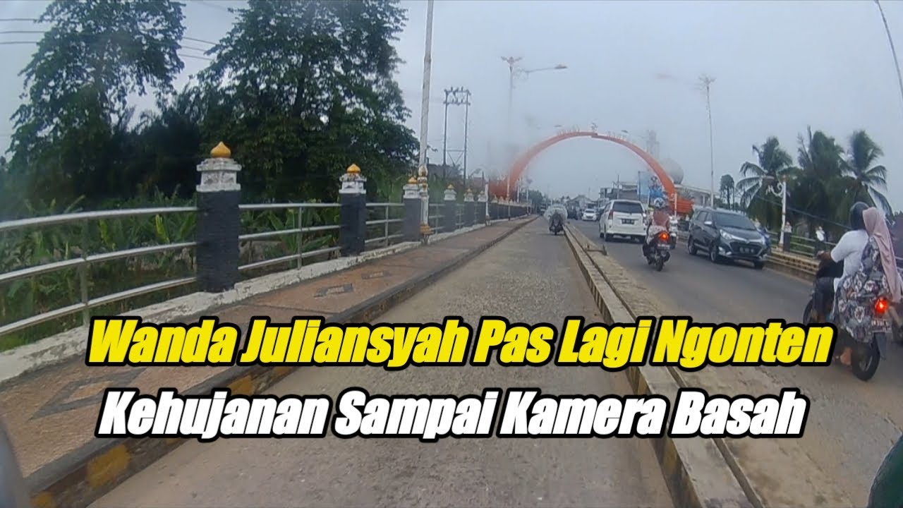 Wanda Juliansyah Pas Lagi Ngonten Kehujanan Sampai Kamera Basah - YouTube