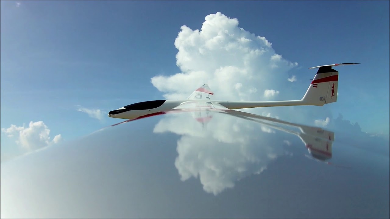 Cyclone 5.5m RC glider - YouTube