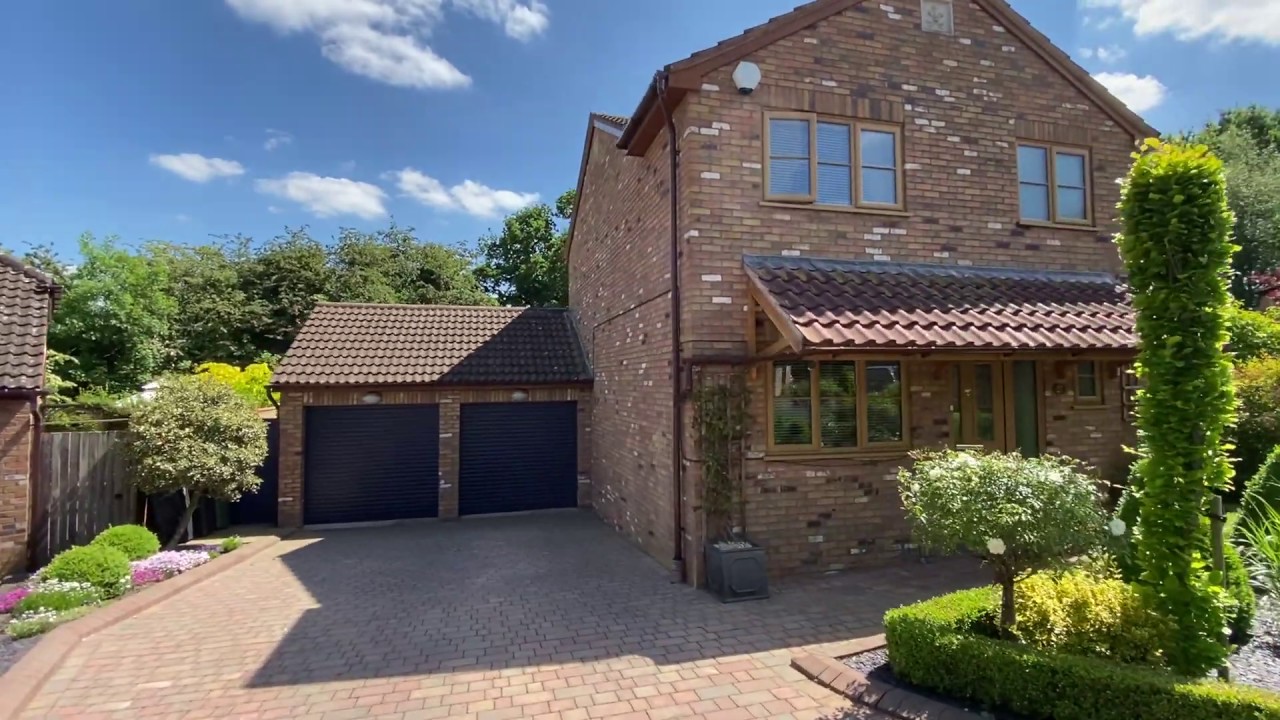 22 Greville Road, Alcester - YouTube