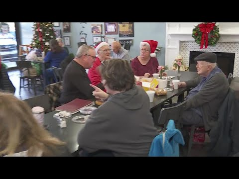 Inside Heitzman's Traditional Bakery in Louisville - YouTube