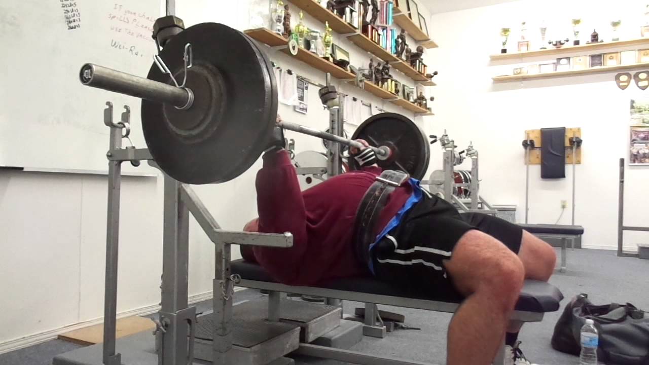 BENCH PRESS WORK SETS 260LBX3 - YouTube