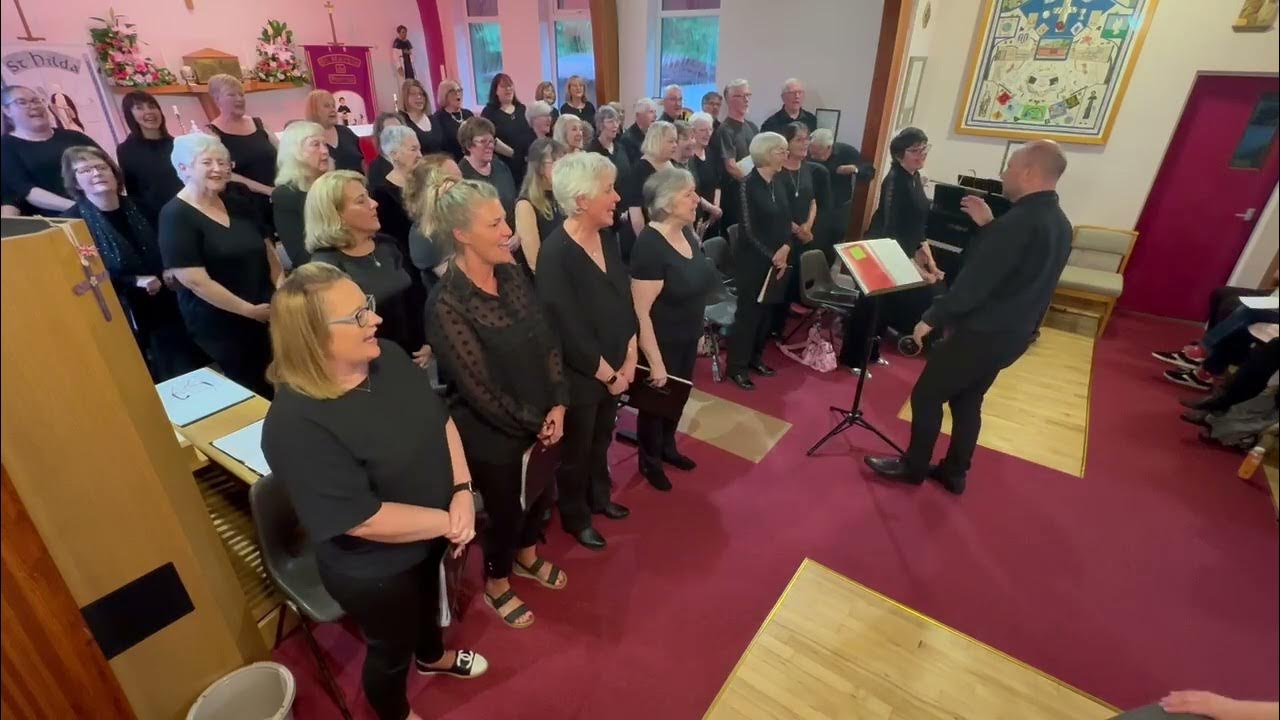 OH WHEN THE SAINTS, SWING LOW, I'M GONNA SING SING SIN - YouTube