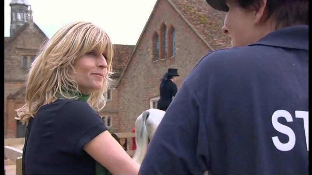 Riding a horse like the Queen: Riding Side-saddle - YouTube