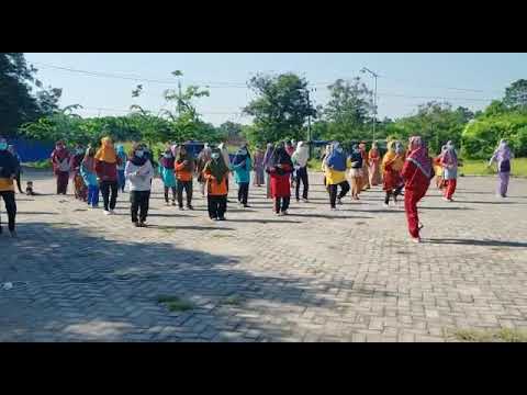 heboooh..gmn jadinya Tandak langen tayub Tuban lagi senam pantat bohay seperti video ini??